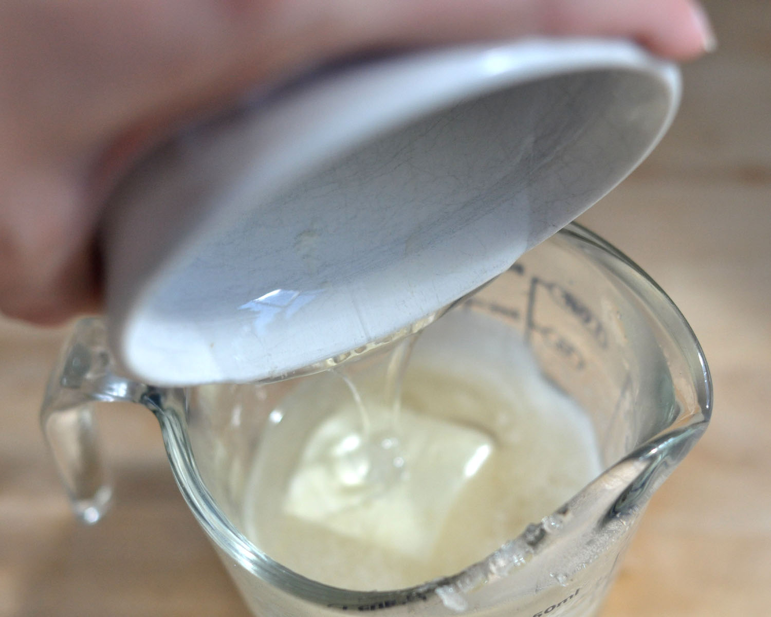 Beki Cook's Cake Blog: Homemade Rolled Fondant