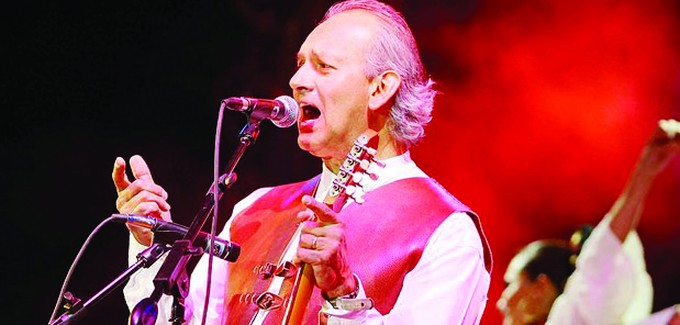 La Luna Nueva: Paco Padilla and the world premiere of El niño Diego ...