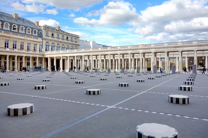Colonne De Buren Histoire Des Arts - Aperçu Historique