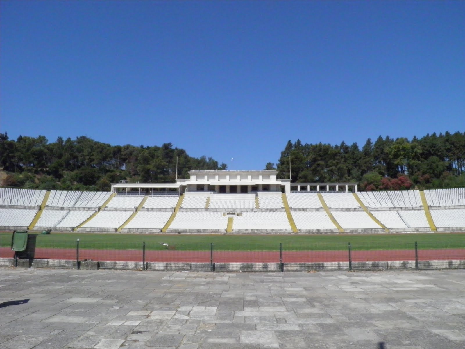valedaterrugem: O ESTÁDIO NACIONAL E O COMPLEXO DESPORTIVO DO JAMOR