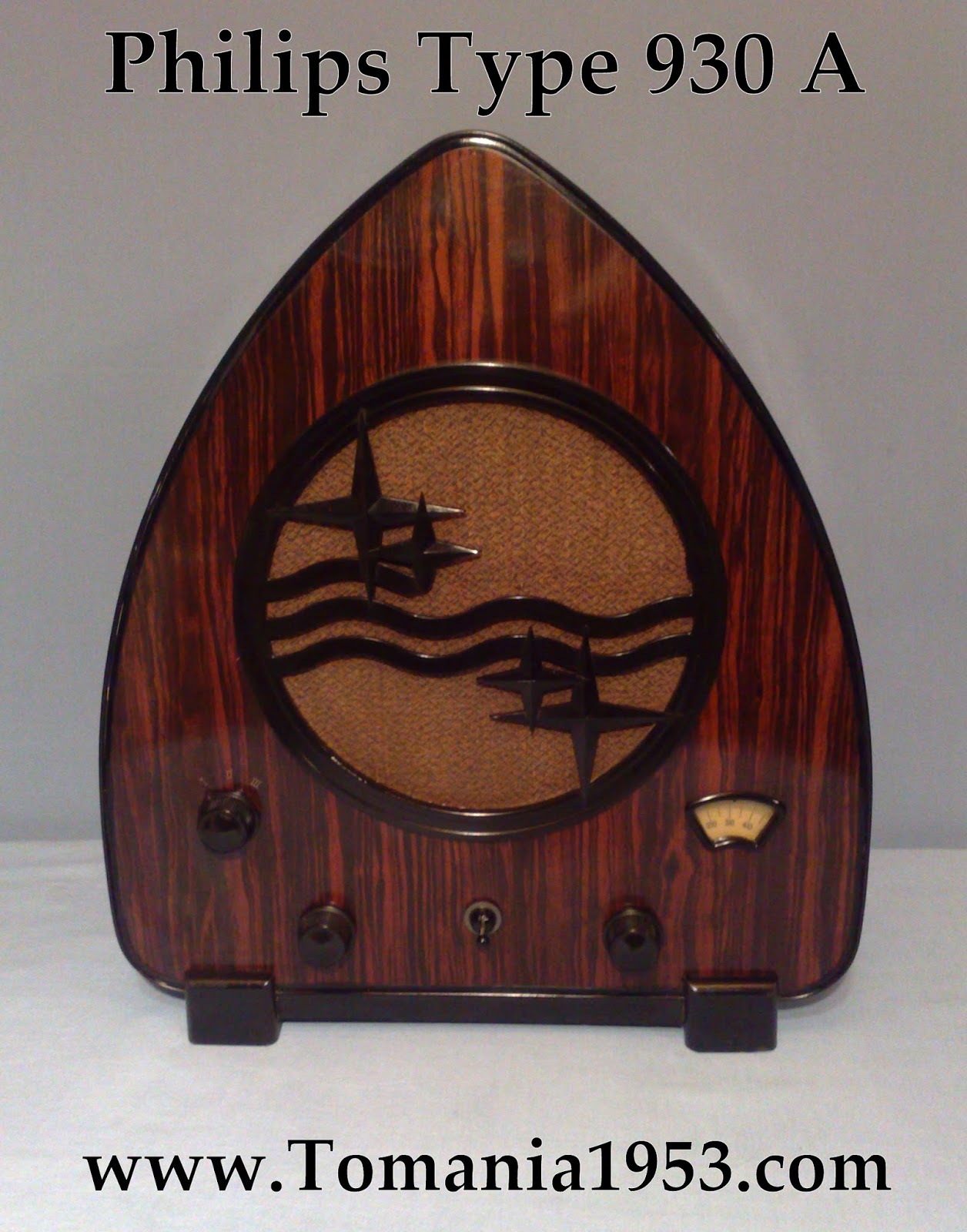 TOMS TECH TOYS: PHILIPS OLD RADIOS