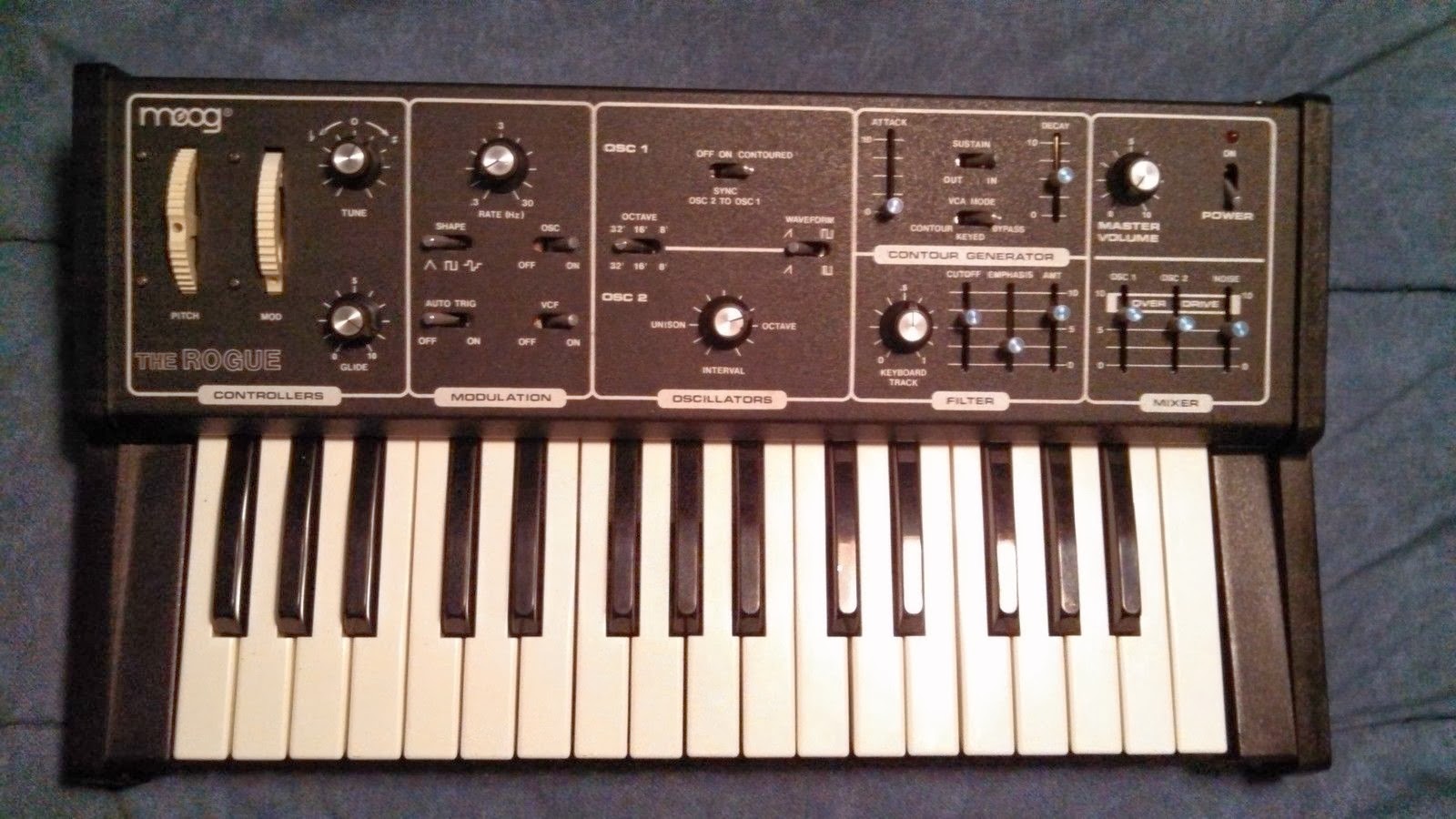 MATRIXSYNTH: Moog Rogue - Vintage Analog Monophonic Synthesizer SN 7323