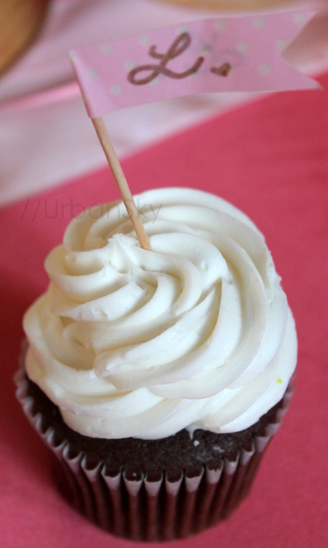 Urban Sky: sexy lil' leslie