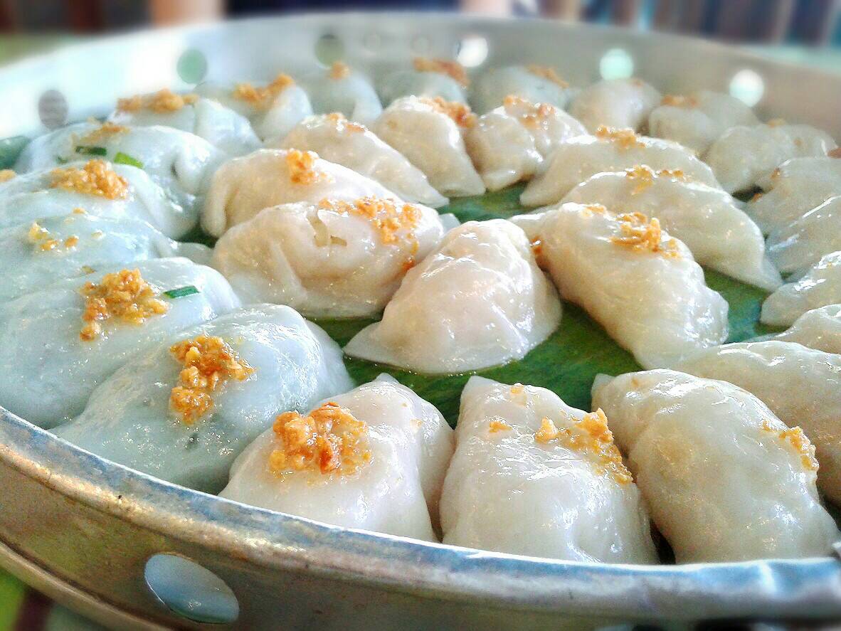 Gleam Cafe 18 - Pontianak - FoodRooter