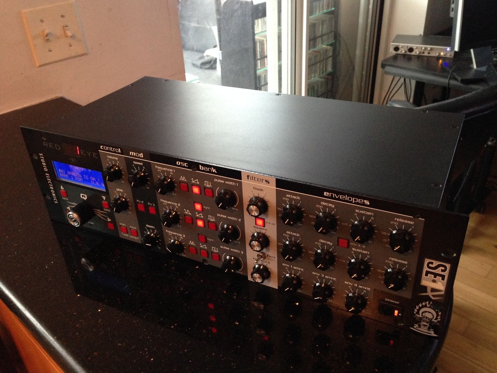 MATRIXSYNTH: Studio Electronics SE-1x RedEye Analog Synthesizer SN 4195