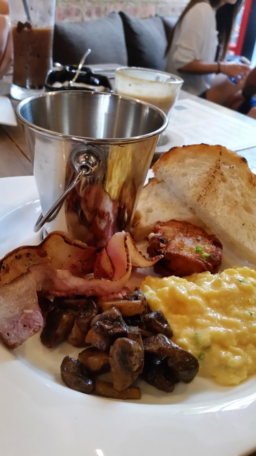 A Rendezvous With The World