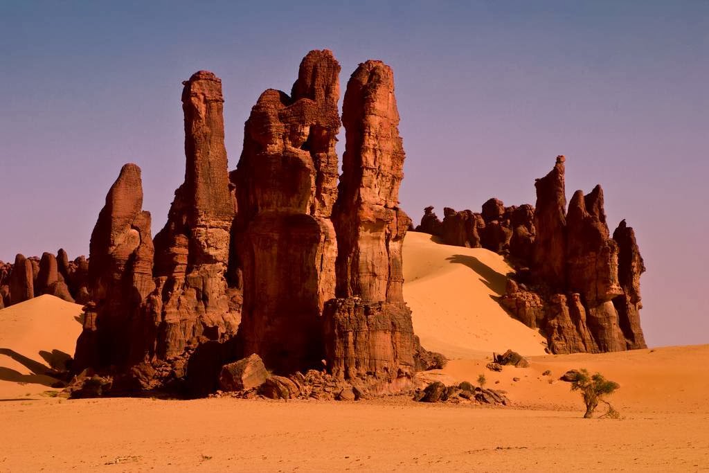 The Ennedi Plateau: Secret Stones of the Sahara ~ Kuriositas