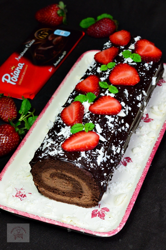 Rulada cu crema de ciocolata - CAIETUL CU RETETE