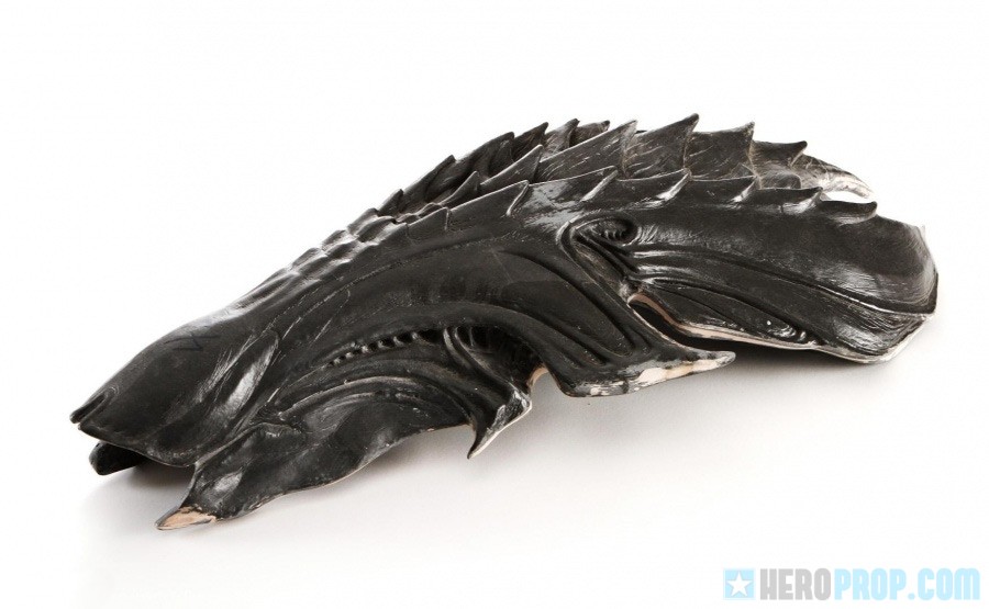 Alien Explorations: Alien vs. Predator: Alien Queen 1/3 scale Crown