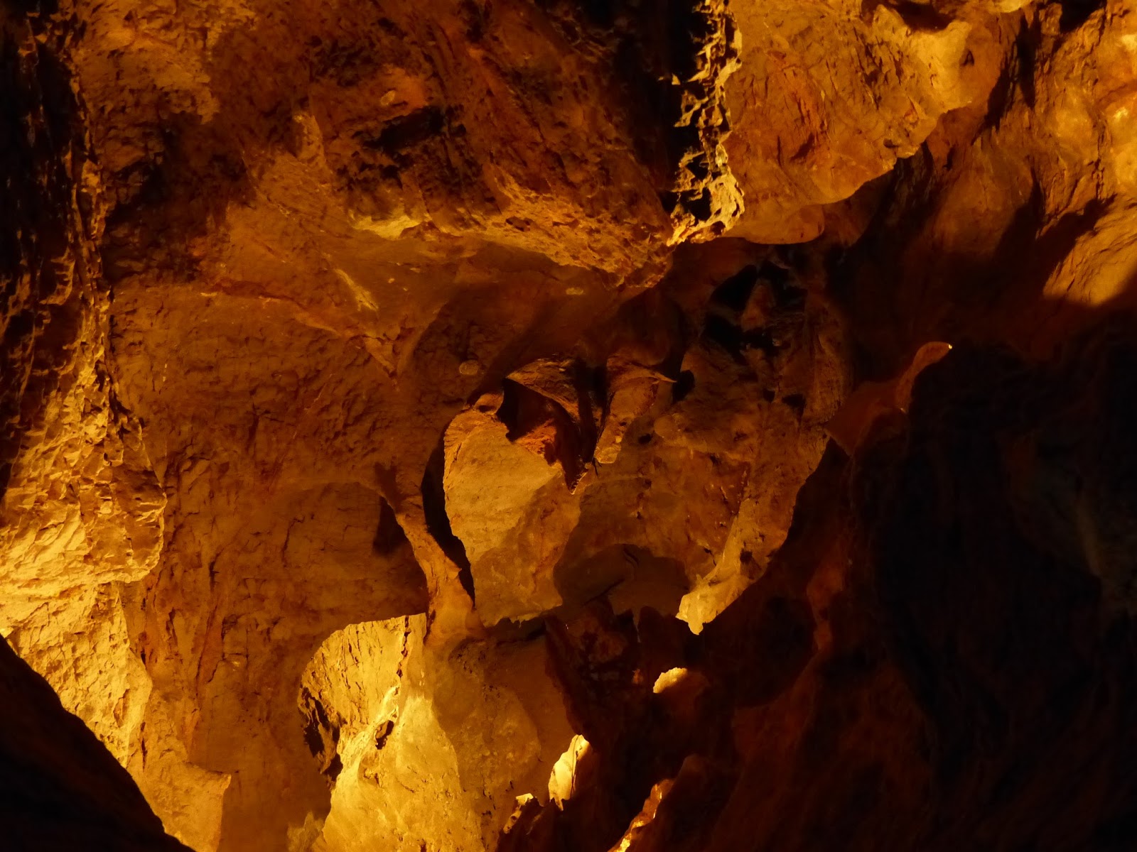 Land Cruising Adventure: Colossal Cave | Arizona