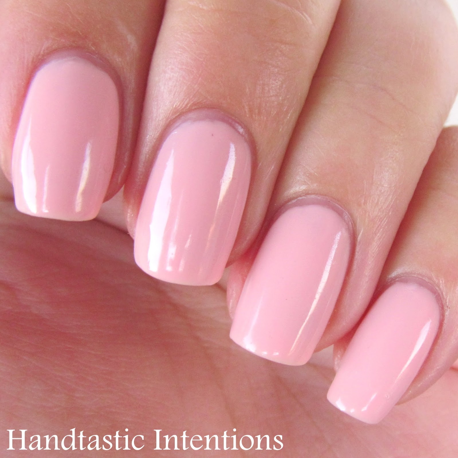 Handtastic Intentions: The Perfect, Creamy, Soft Pink: Zoya Dot