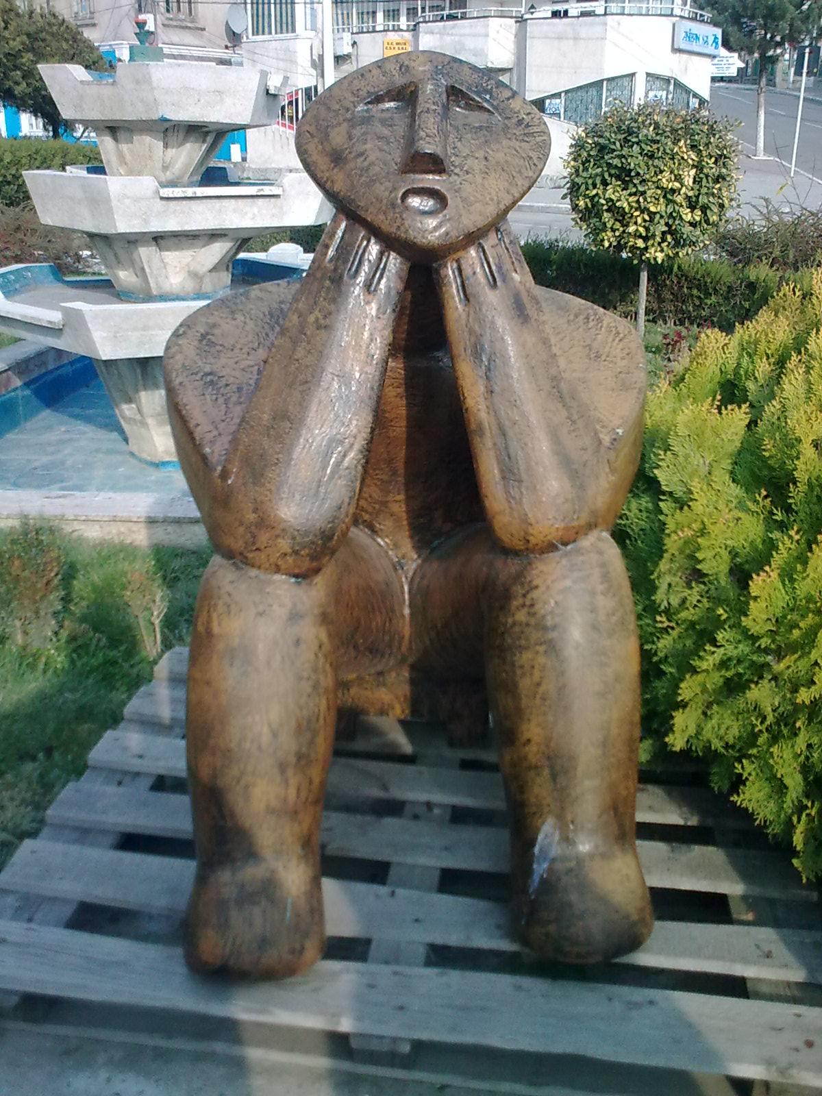 Imagini Cernavoda: Ganditoru de la Hamangia