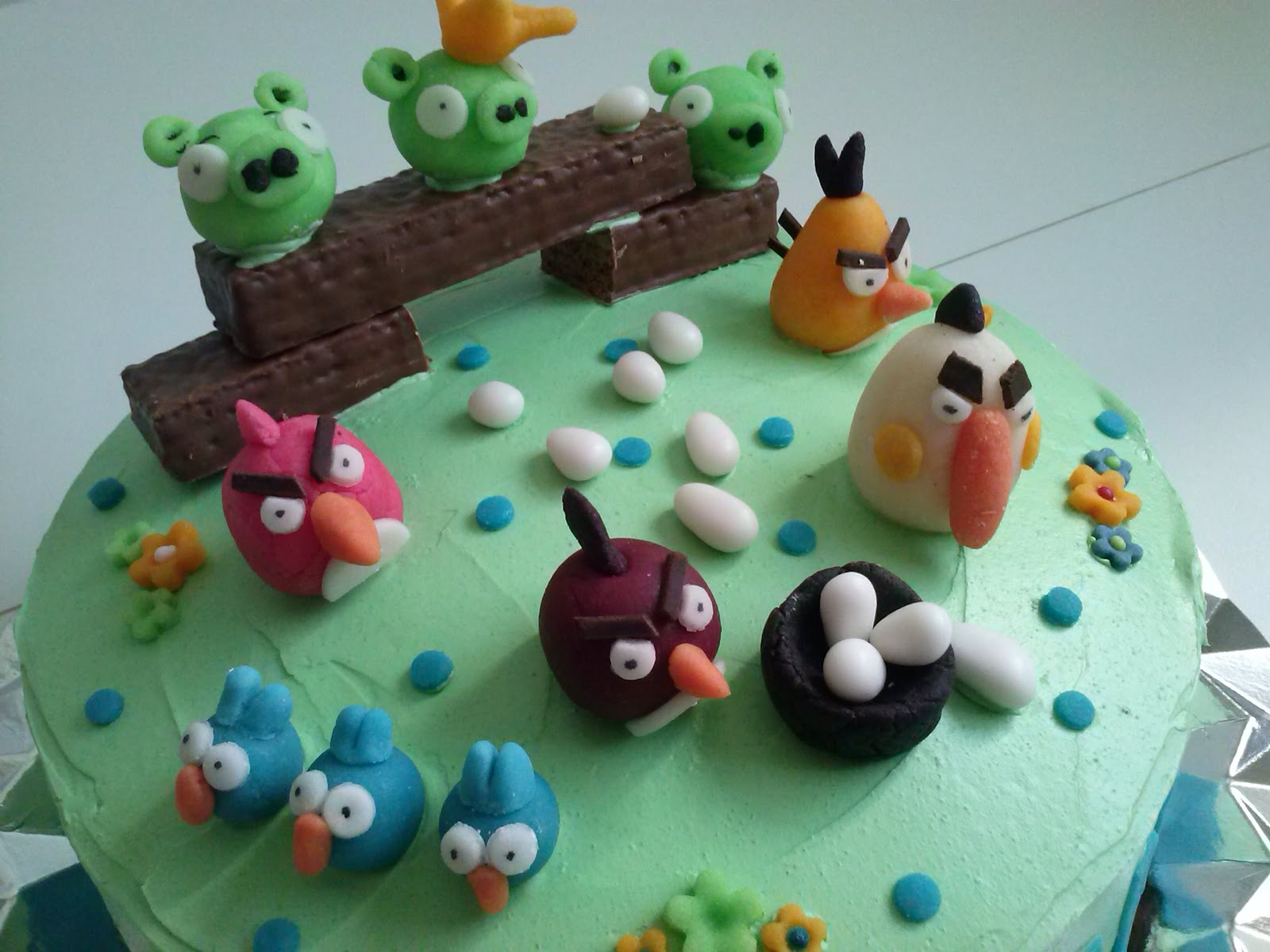 IRIS Y SUS DULCES: TARTA ANGRY BIRDS PARA EVAN