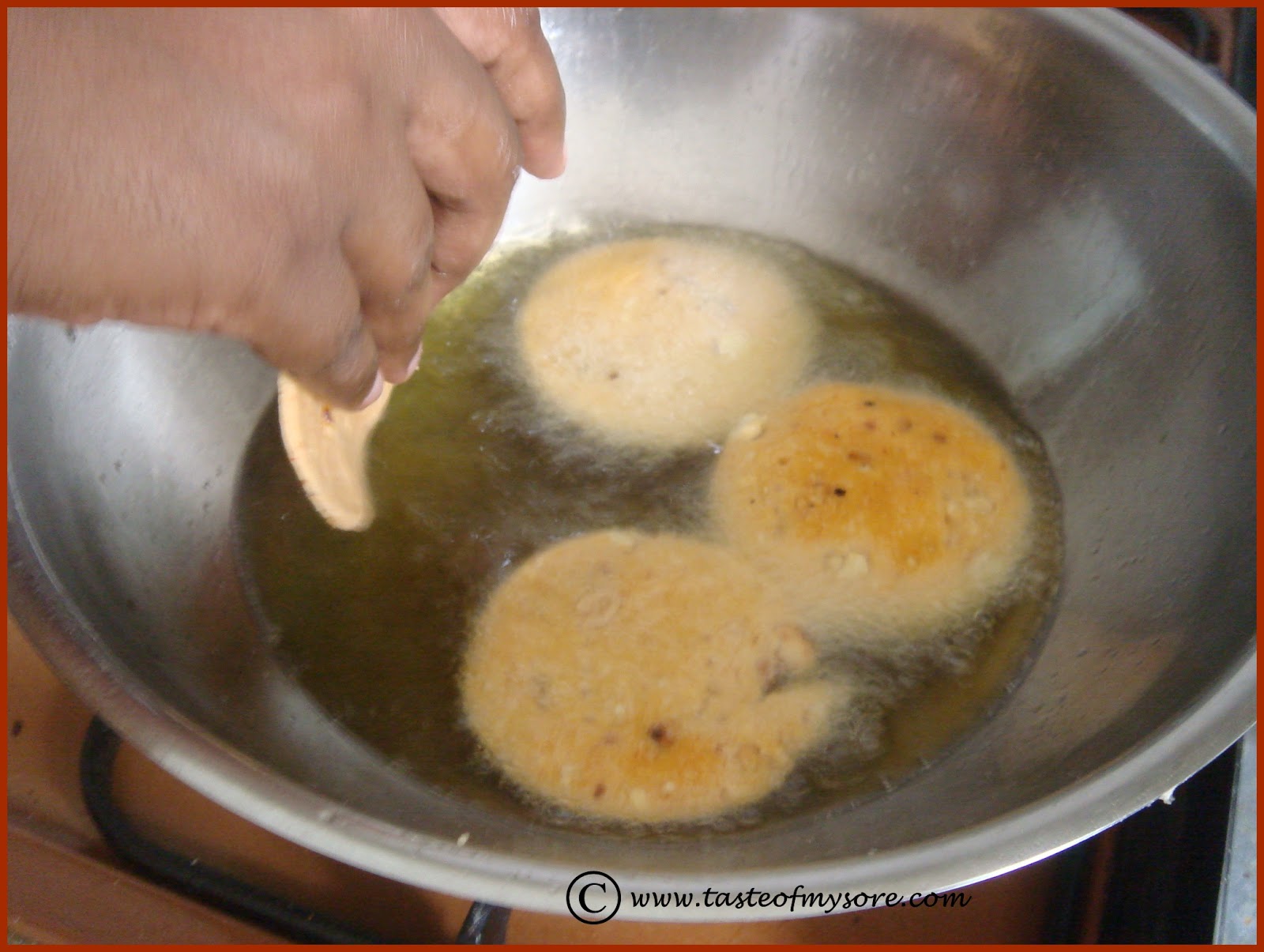 Taste of Mysore: Nippattu