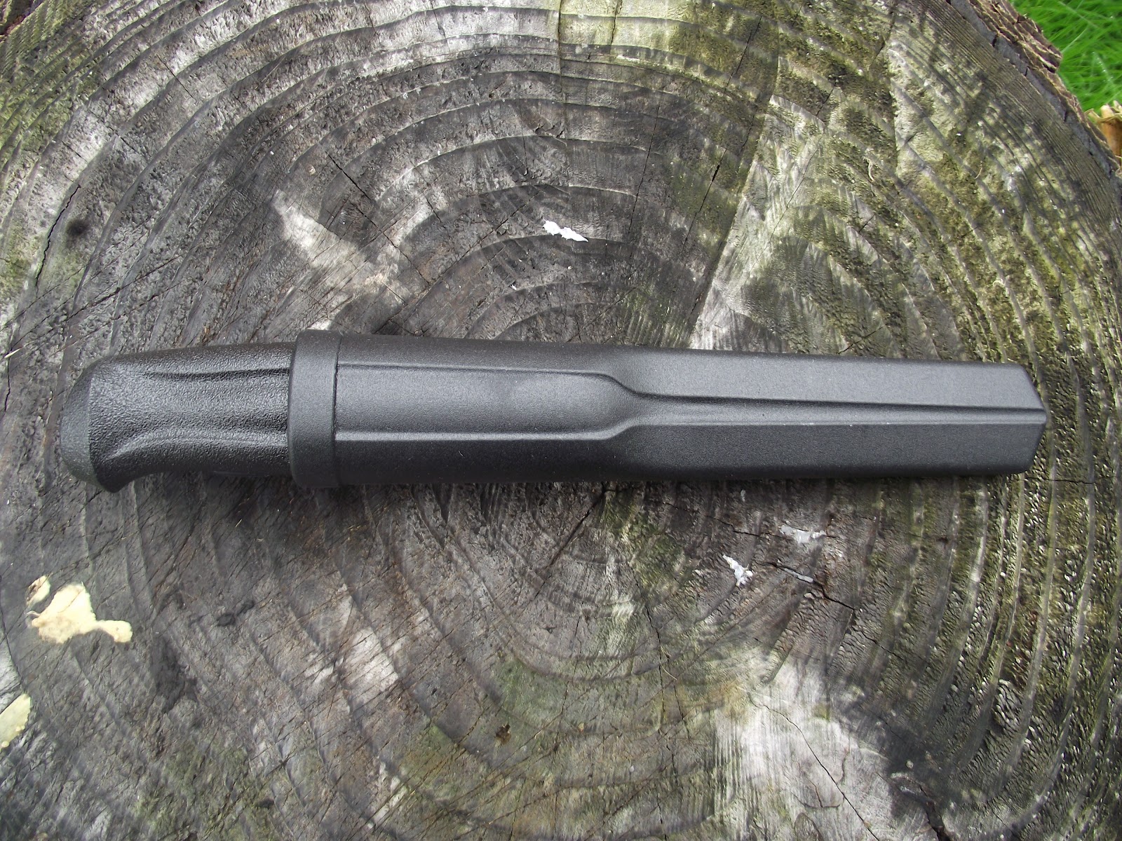 BUZZARD BUSHCRAFT: MORA 510 Back in Black