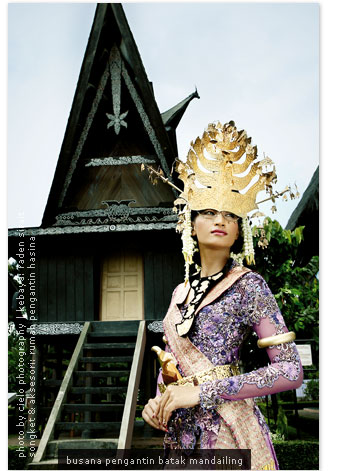 Adat Batak Wedding ~ UNIQUE INDONESIA