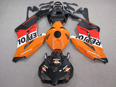 SBK Motoworks: Repsol design for CBR1000RR 2004-2005