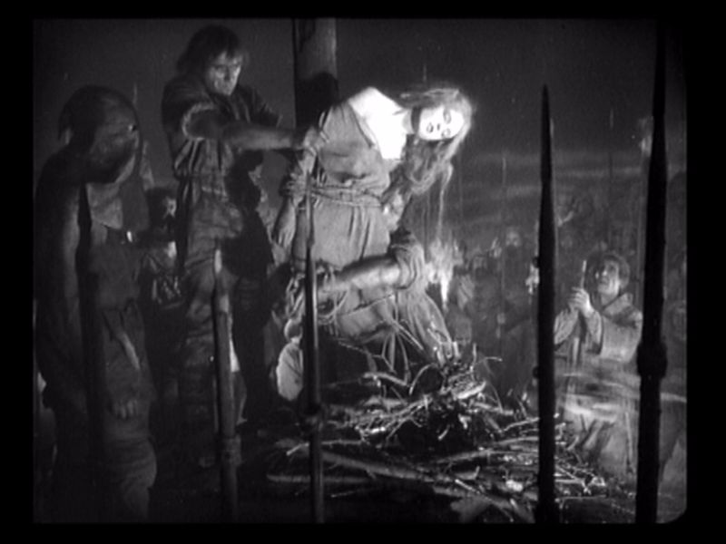 37 Amazing Pictures That Capture the Scenes of 'Faust' Movie in 1926 ...