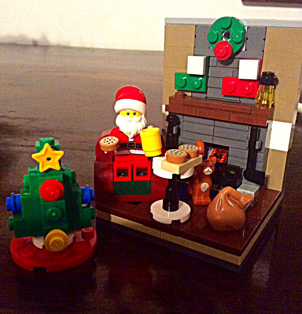 Chez Maximka: Lego Santa's Visit Christmas Seasonal Set