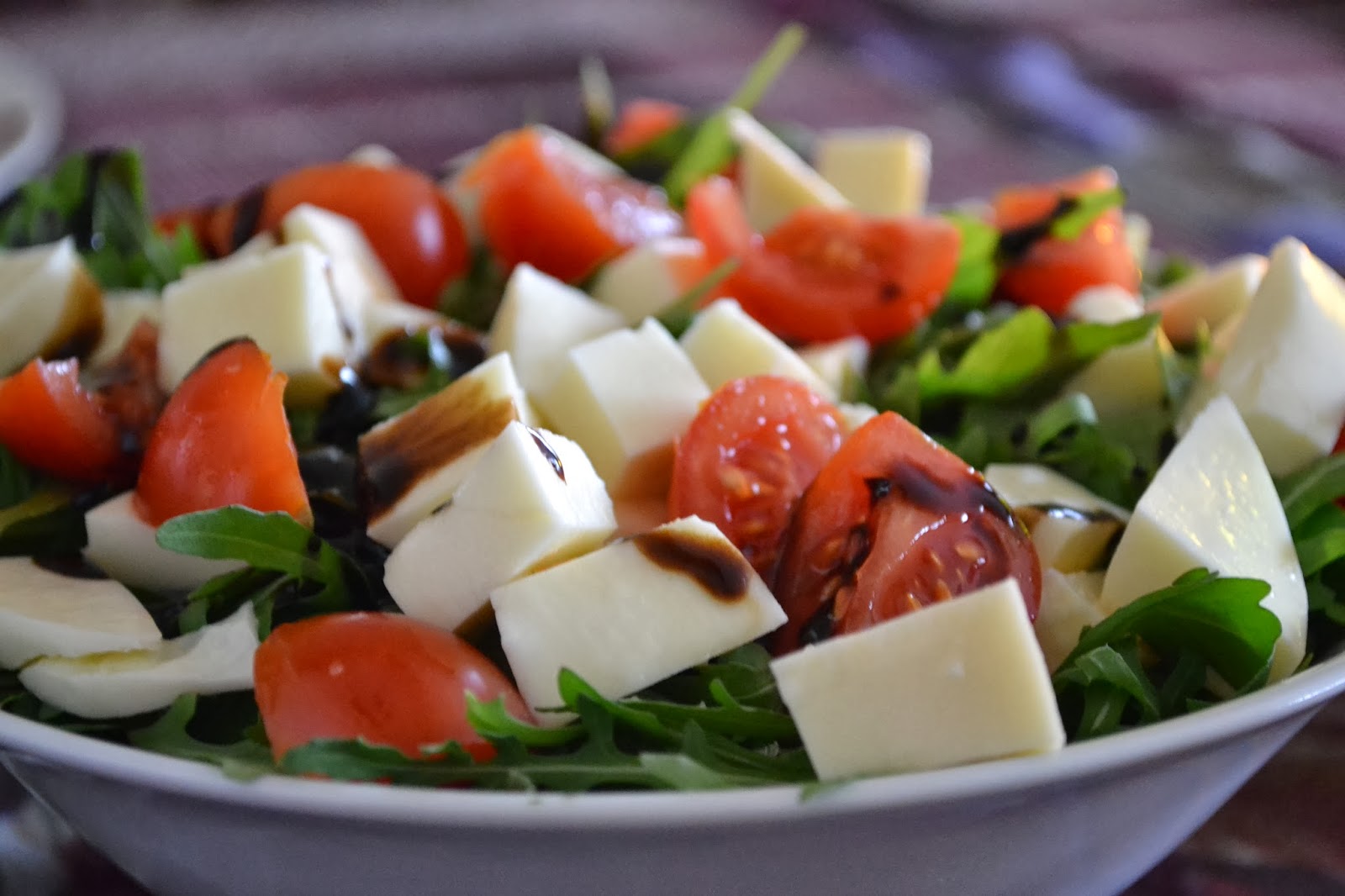 Cooking is my passion!: Tomati-Mozarella värske salat