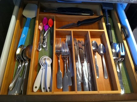 Organizing Ideas For The Weekend: Organizing Kitchen Drawers | From ...