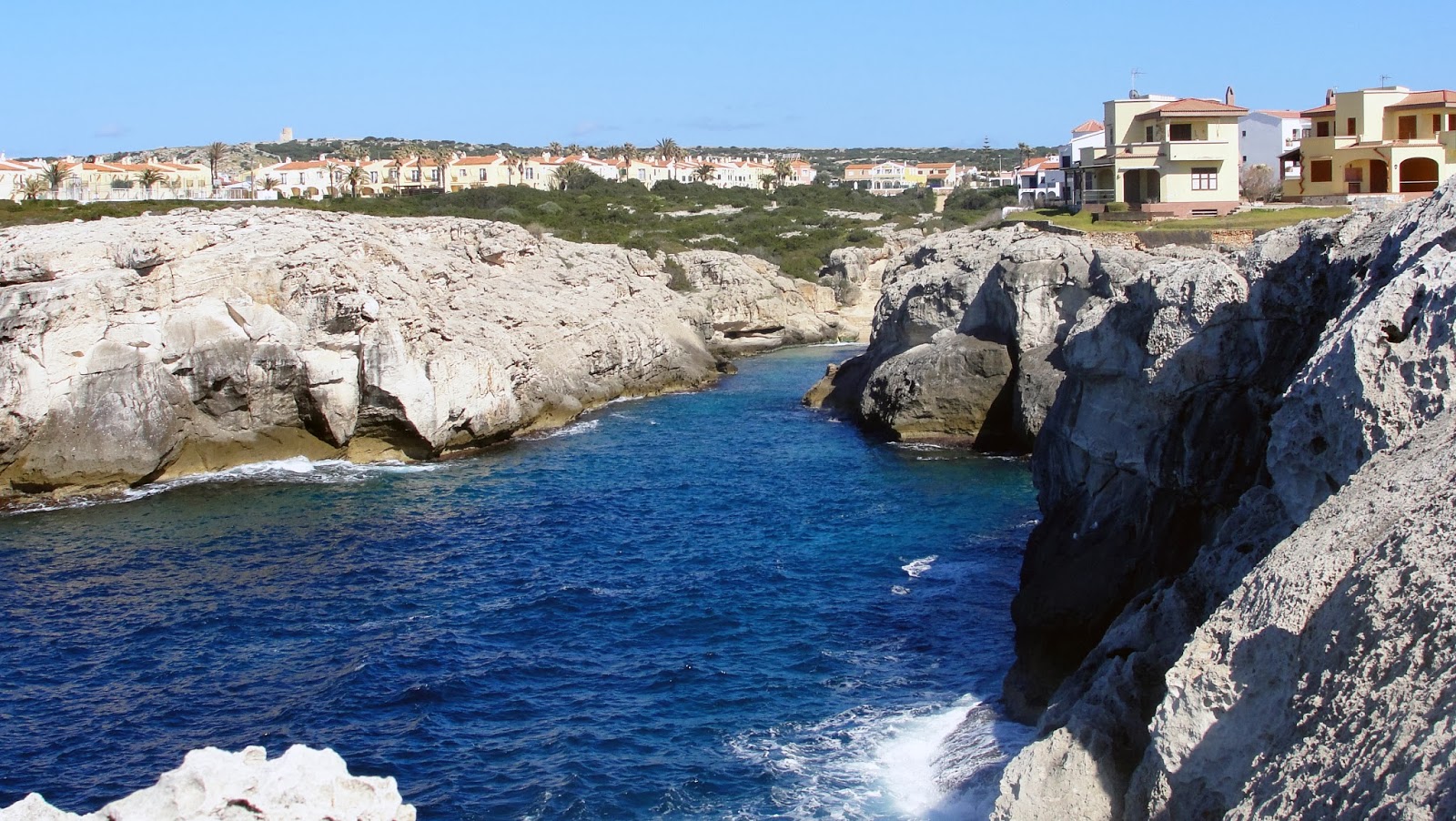 imatges de menorca: CALES PIQUES (CIUTADELLA)