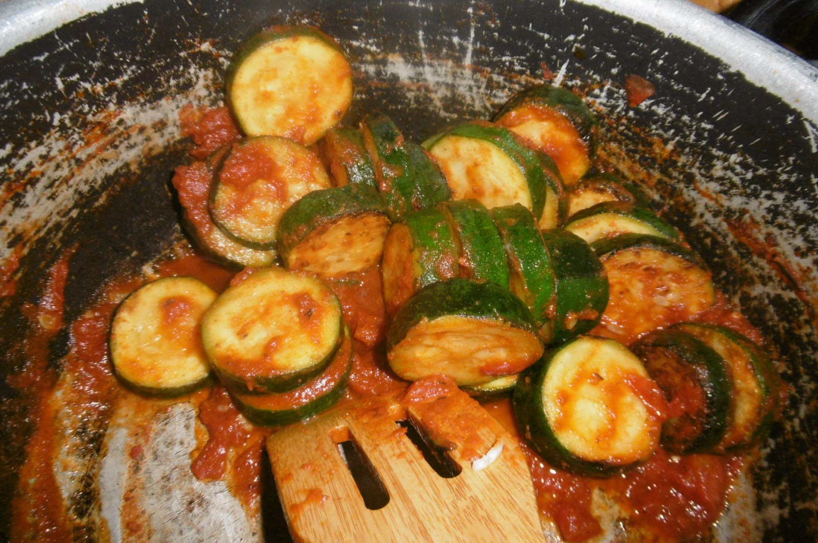 Madhouse Family Reviews: Globecooking recipe : Moroccan spiced courgettes