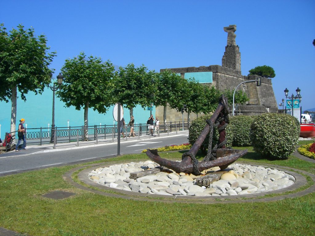 EUSKADI: GETARIA, ZARAUTZ AND HONDARRIBIA ~ Beautiful places of ...