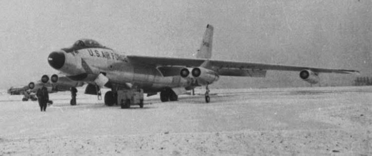 The Elder Aviator: Thule Air Base - at the top of the world...almost