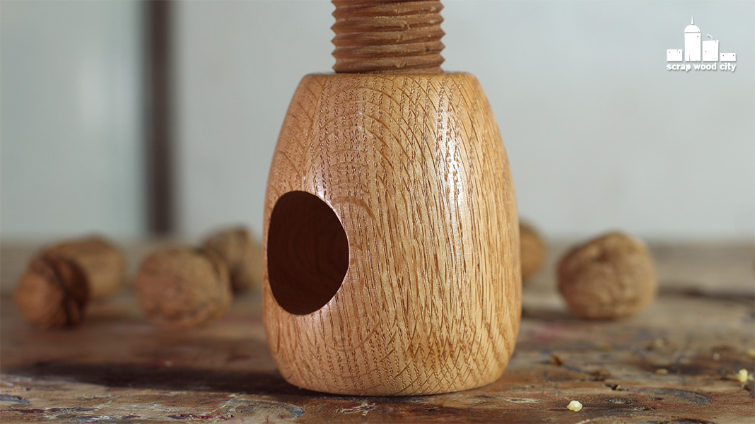 scrap wood city: How to make a different wooden nutcracker for Christmas