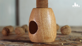 scrap wood city: How to make a different wooden nutcracker for Christmas