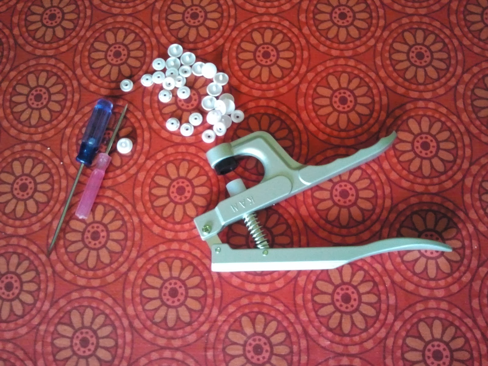 Criar, amar, vivir: Bastidor de botones Montessori - fabricación casera