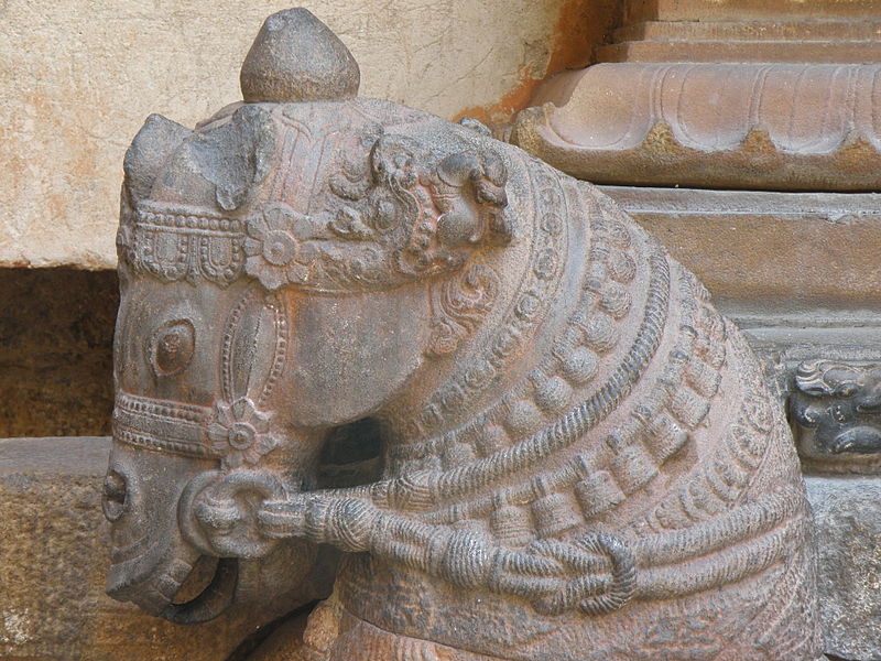 Tamilnadu Tourism: Brihadeeswarar Temple – Sculptures