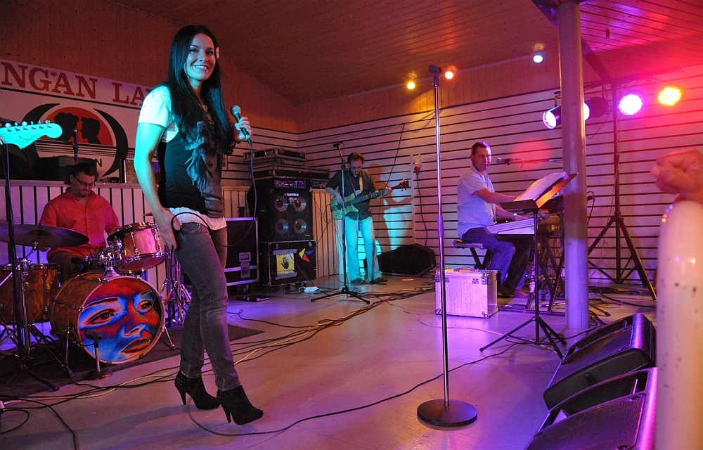 Tapsukka tarinoi - 2011: 16.7.2011 - ANNELI - Hangan lava, Hankasalmi