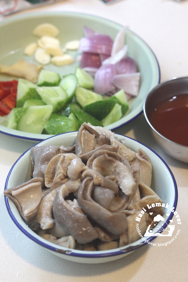 Nasi Lemak Lover: Sweet and Sour Pig Maw 酸甜猪肚