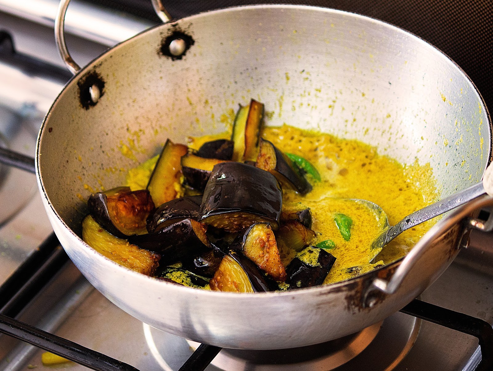 Begun Posto / Bengali Style Eggplant in Poppy Seeds Paste