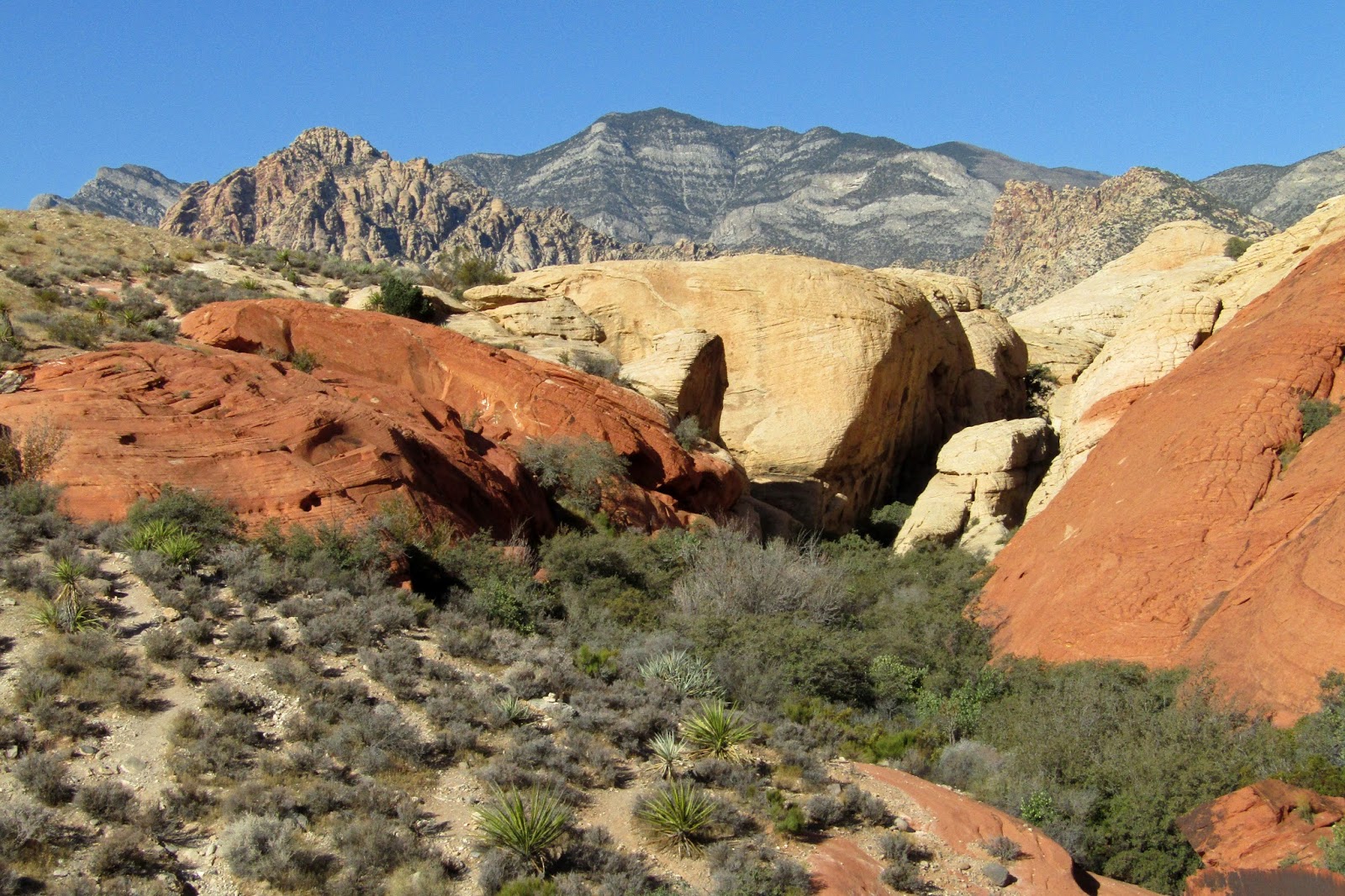 Hike Descriptions - (See disclaimer to right.): A