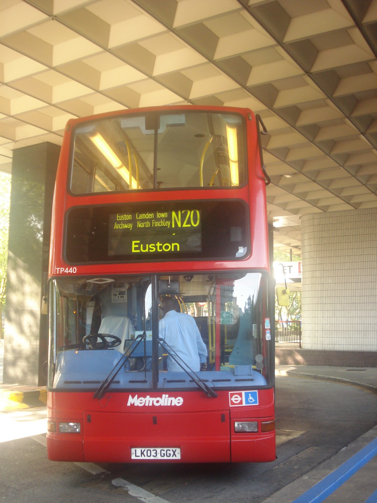 WLTM Transport Blog: Night Bus. In the Morning. N20 - 27/05/12