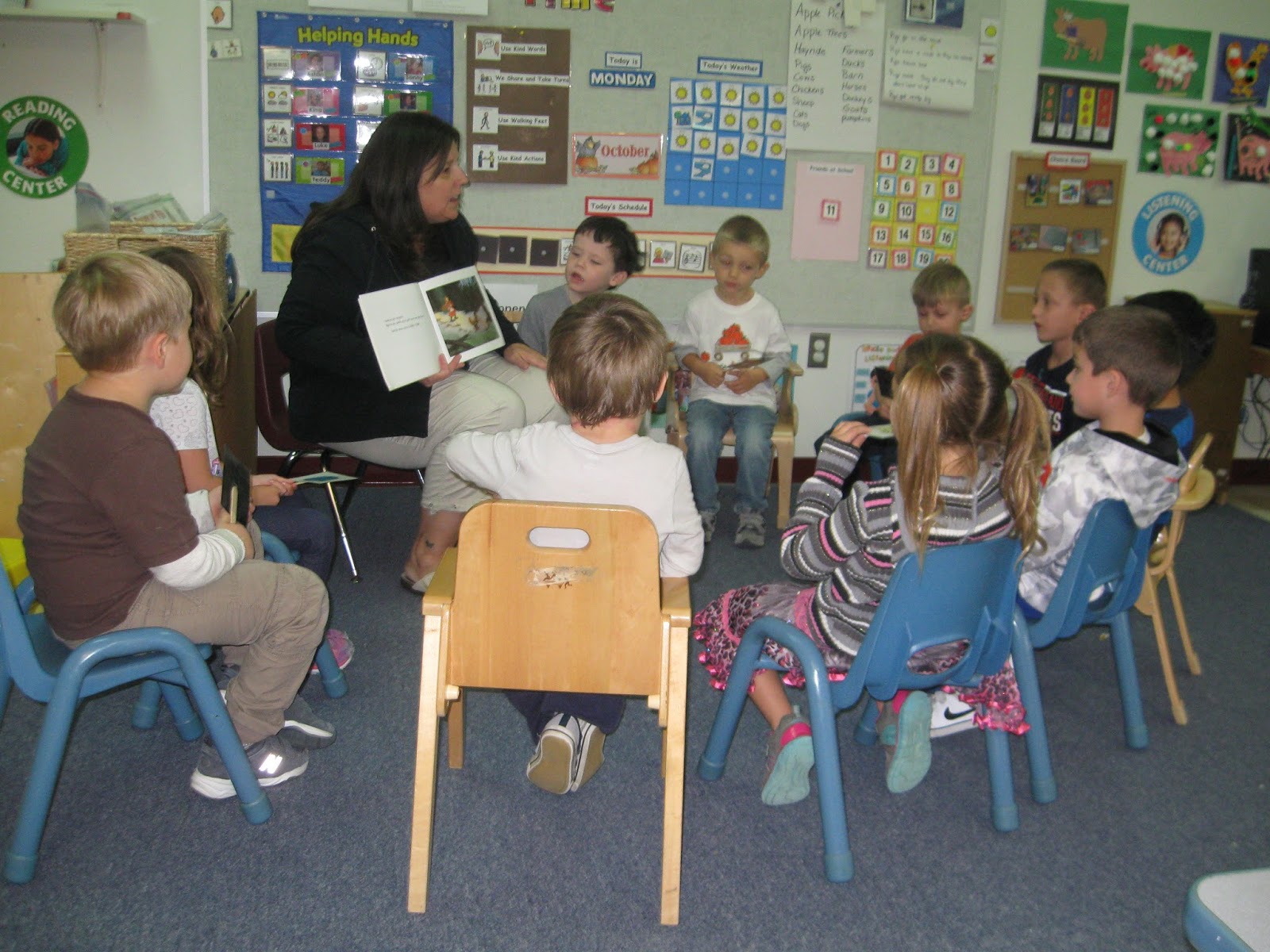 ECDC Miss Becky's Room: Two Shoes go CLOMP CLOMP...