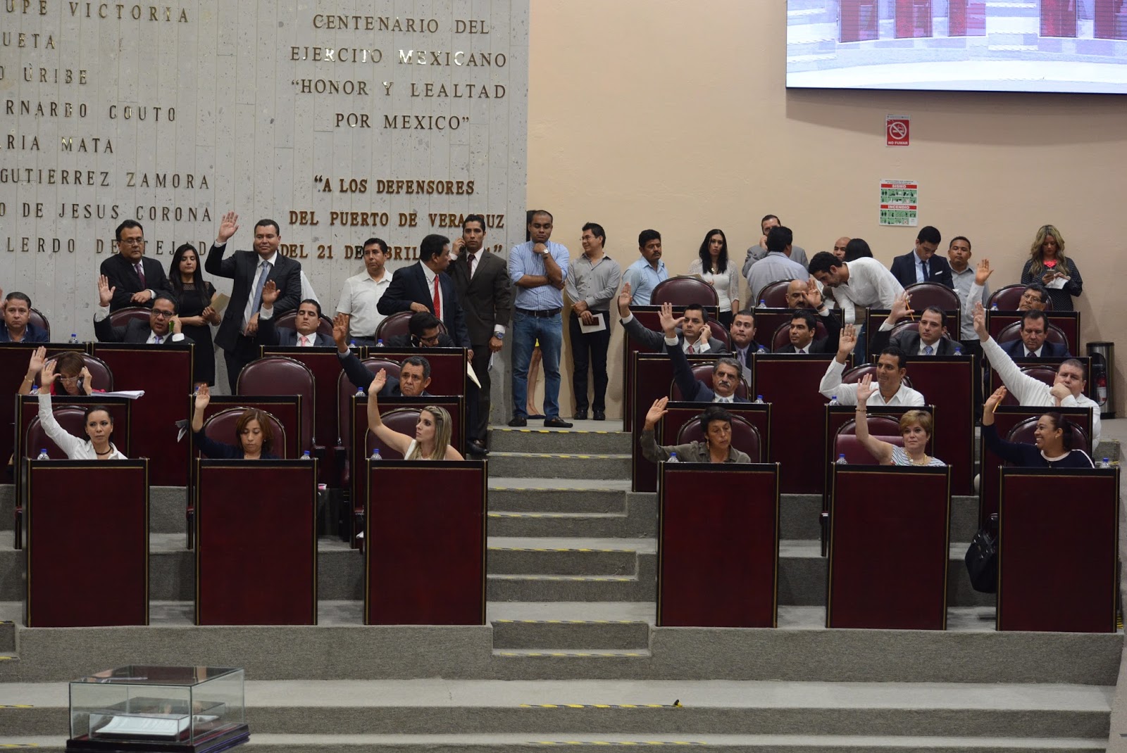 Construirán hospital general en el municipio de Coatepec ~ CENTROGOLFO