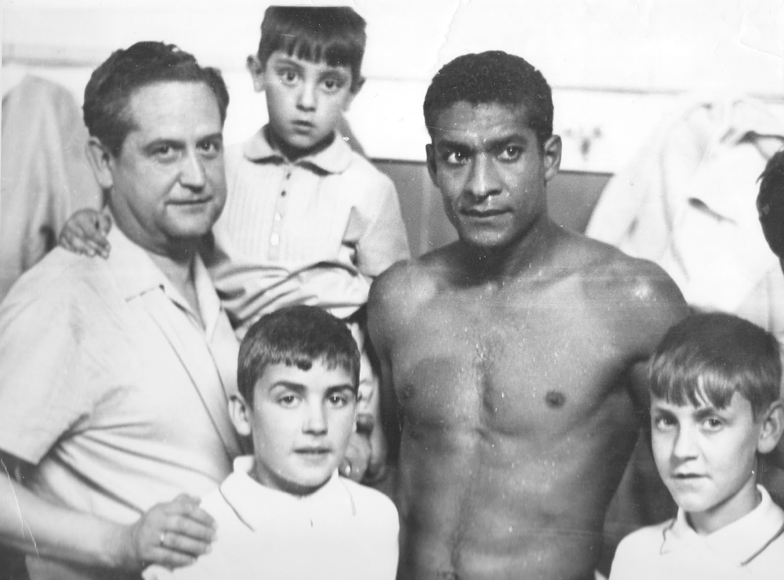 GRADA 54: PEQUEÑO HOMENAJE A WALDO