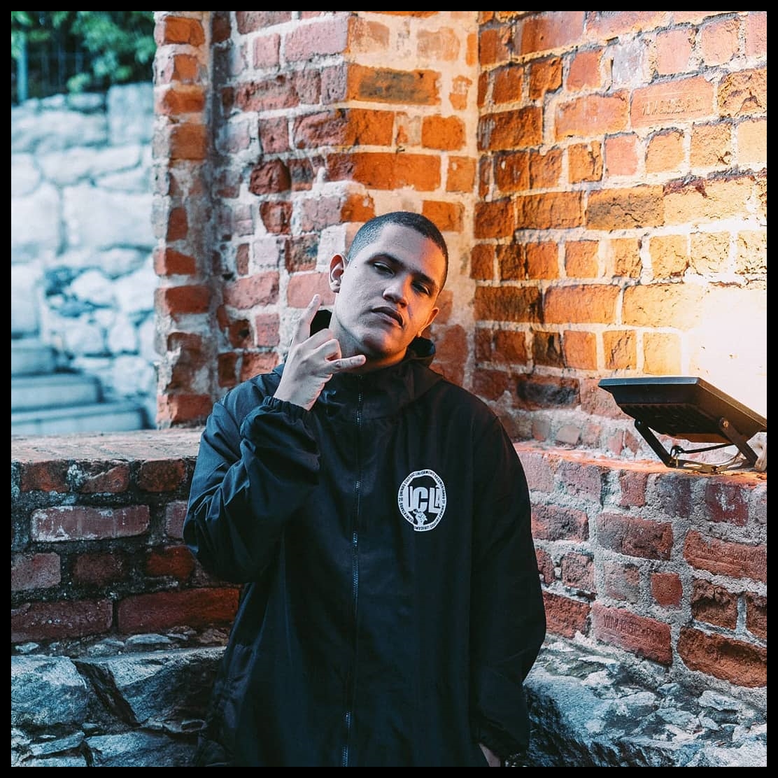 Elessandro De Almeida Blogger: Cantor Kamaitachi Quem é o Kamaitachi