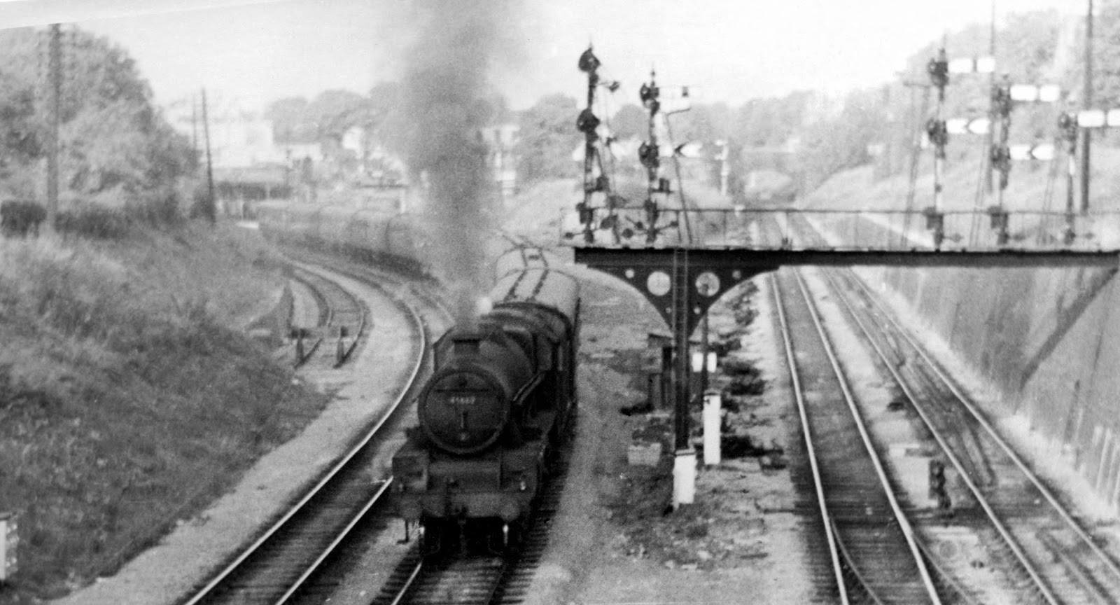 GWSR Cheltenham Racecourse Station - Rebuilding Platform 2: September 2015
