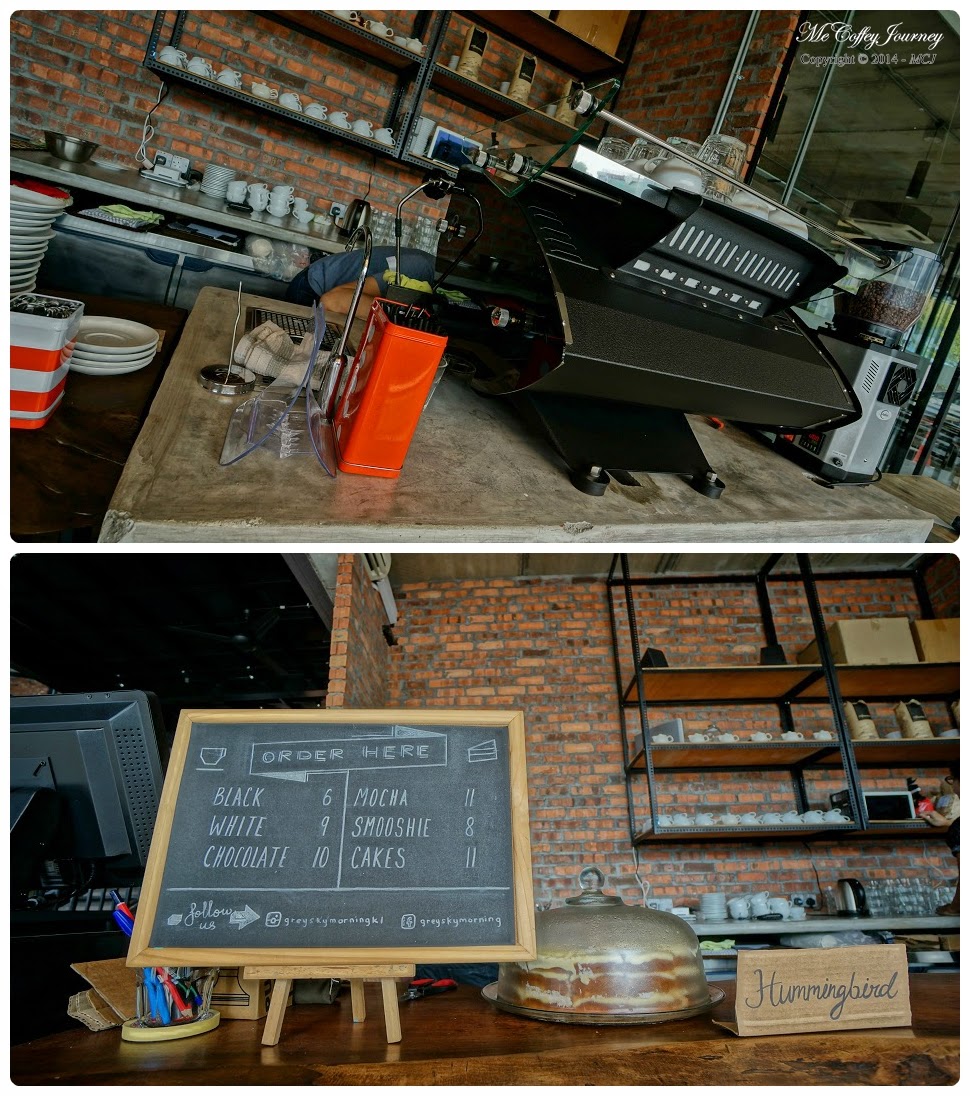 Greyskymorning @ EX8, SS13, Subang Jaya