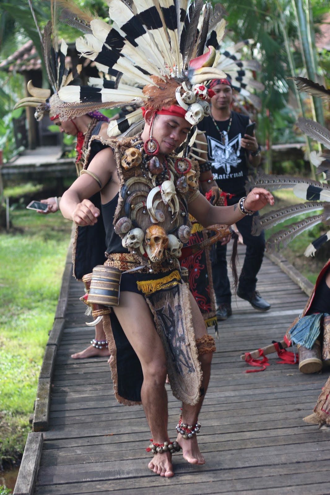 Gawai Sebagai Pemersatu Dayak dan Indonesia - Tukang Jalan Jajan