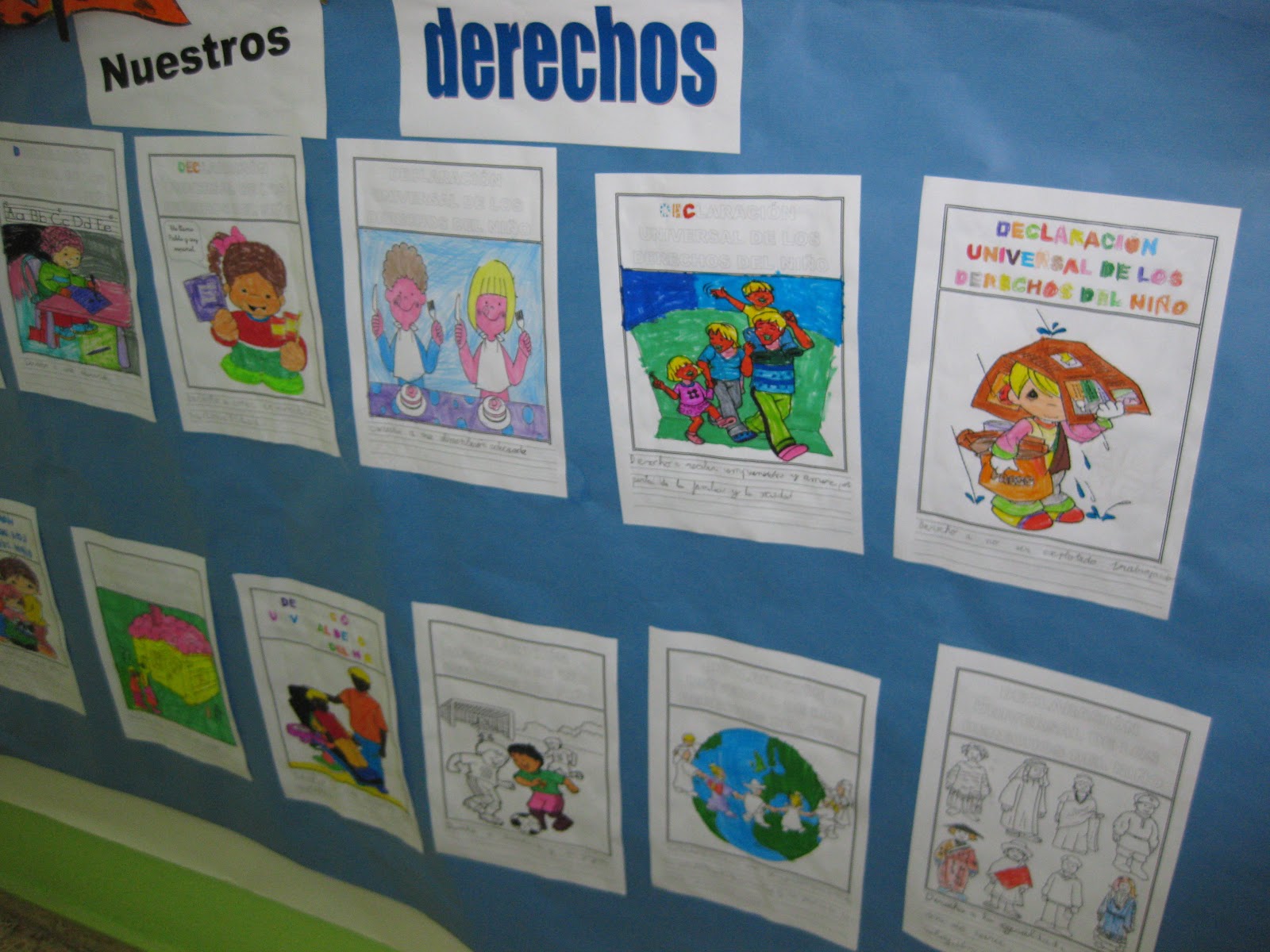 El rincón de primero: Mural de los Derechos del Niño