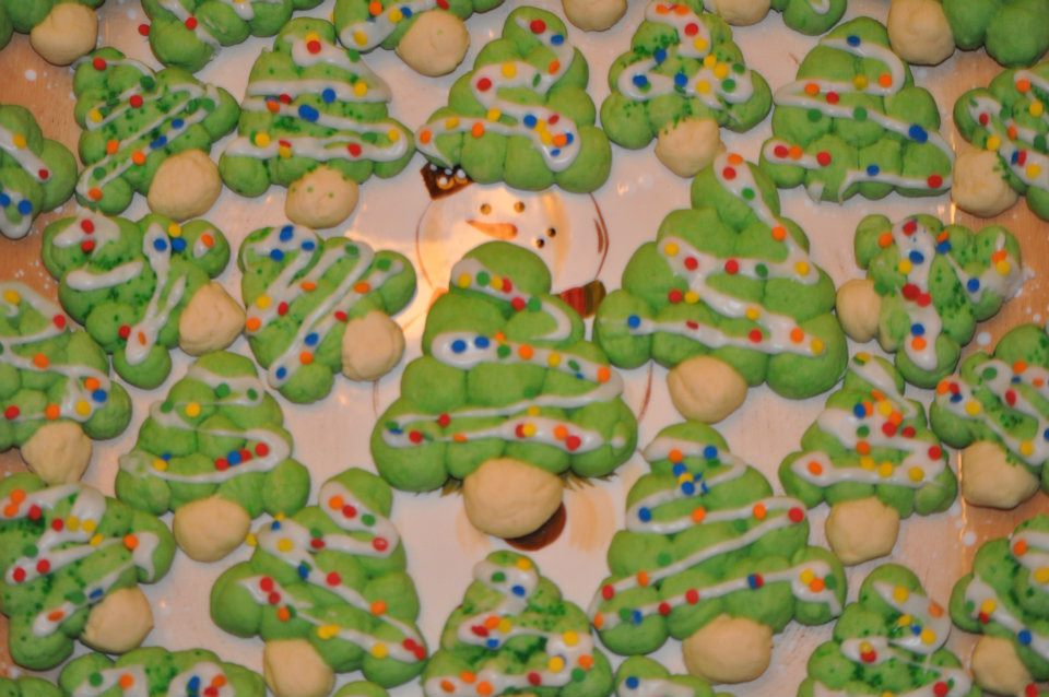 My 2 Sonz: Snowball Tree Cookies