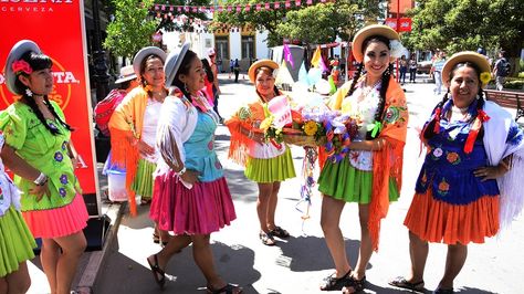 Mejor Destino: Ecuador cultura y tradición. : La fiesta de comadres y ...