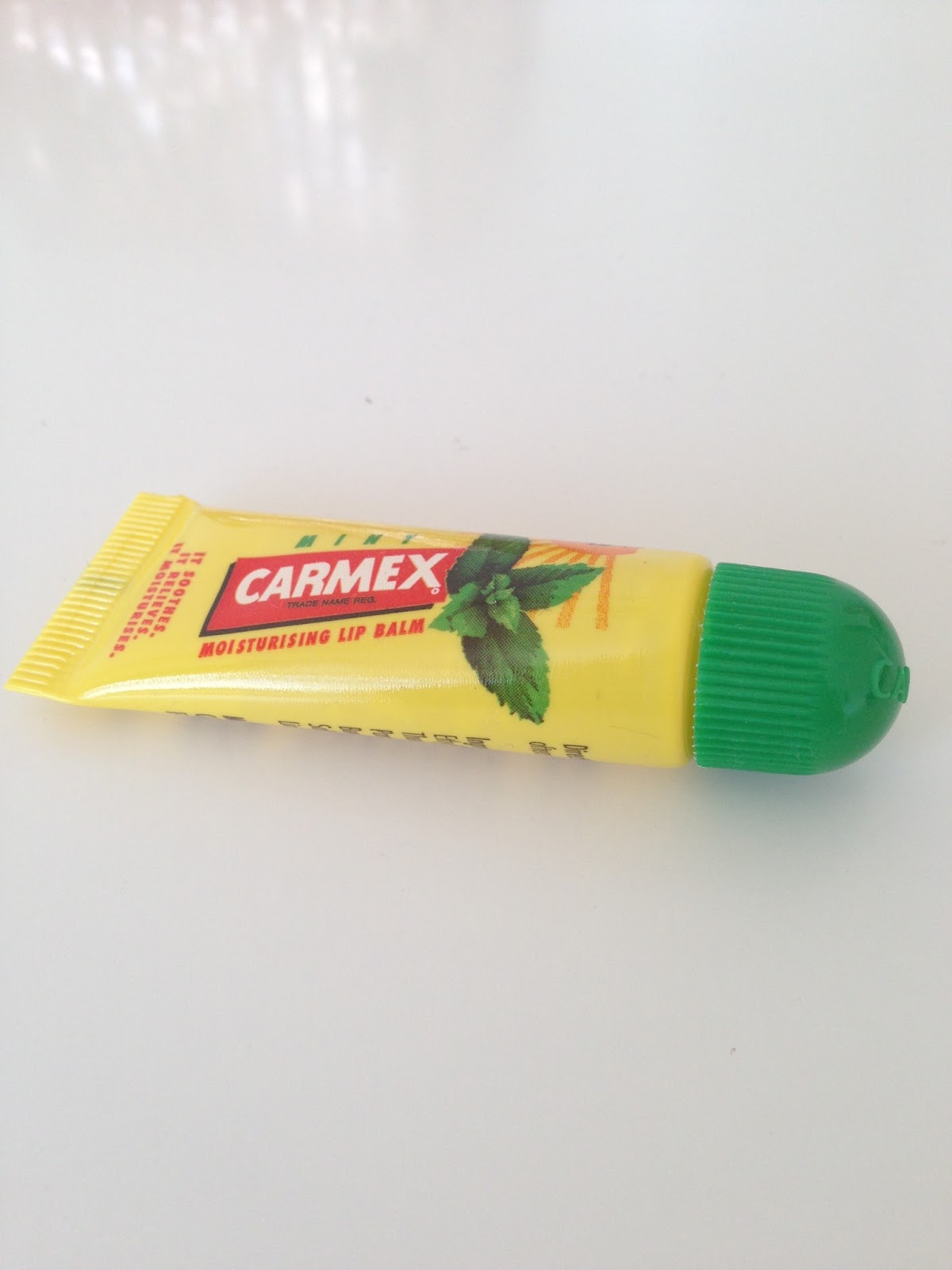 Beauty Devotion: Product Spotlight: Mint Carmex Moisturising Lip Balm