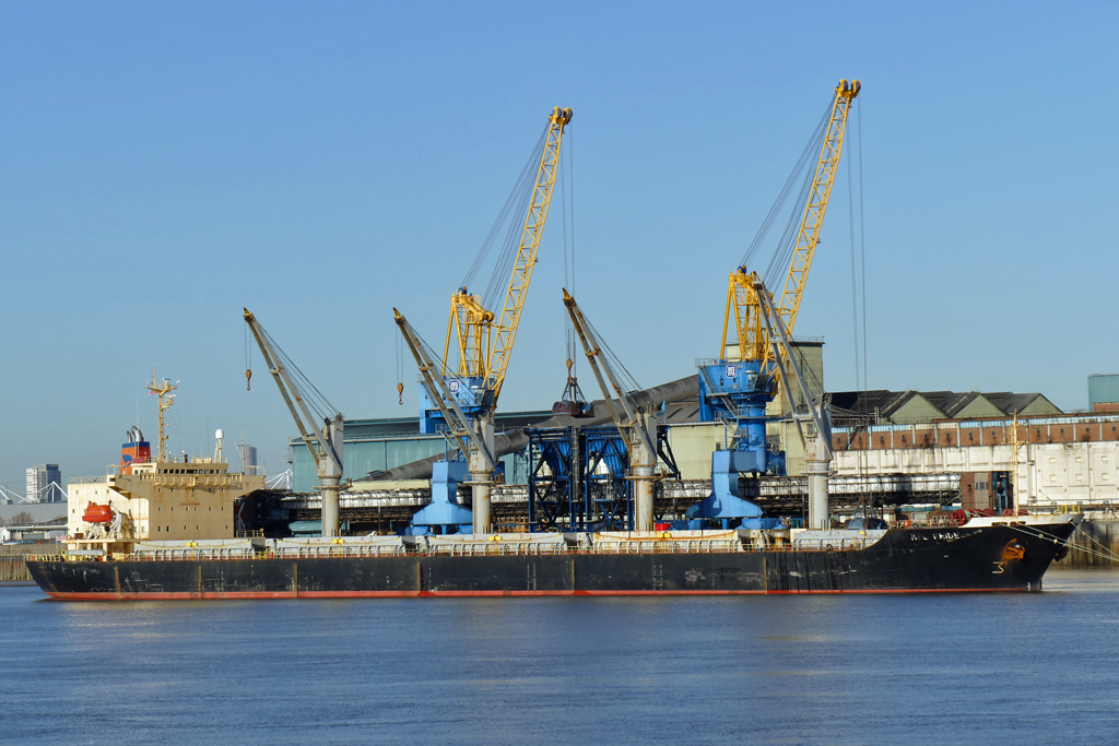 UK Shipping: MEL PRIDE at Tate & Lyles Thames Refinery 28/12/2017